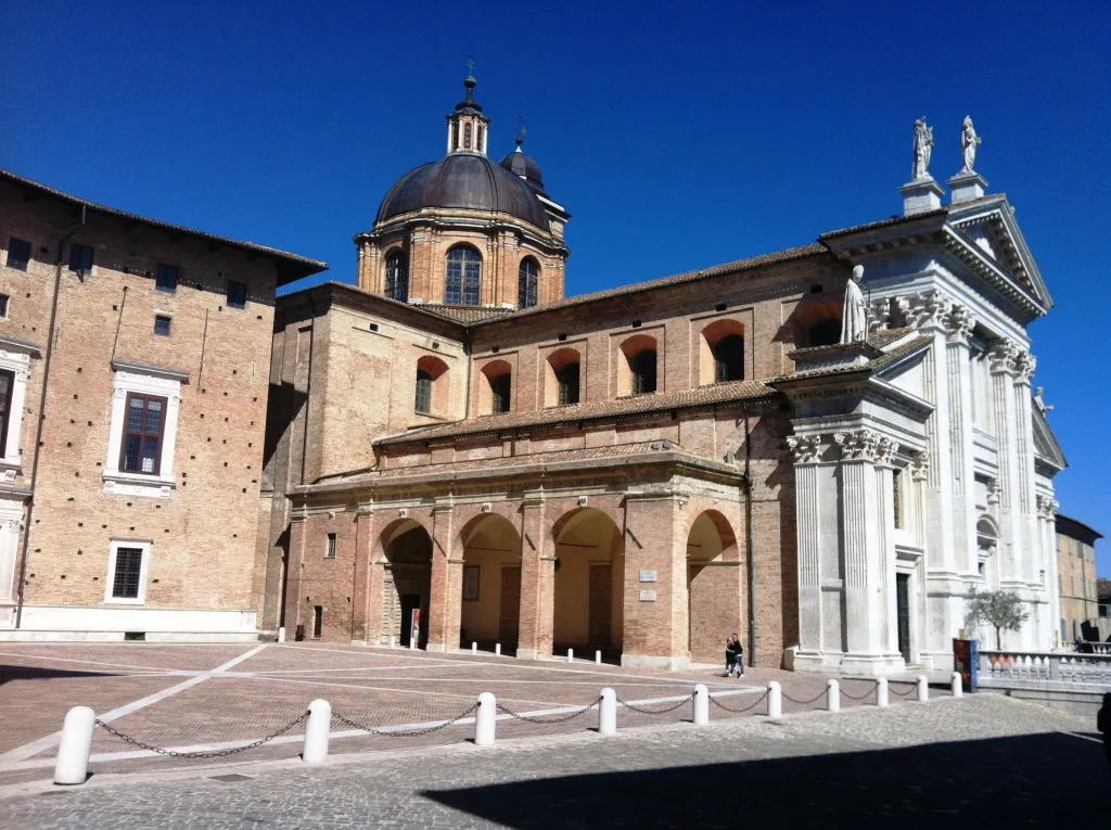 Cathedral Basilica of the Assumption of Mary Urbino, Italy | CSB